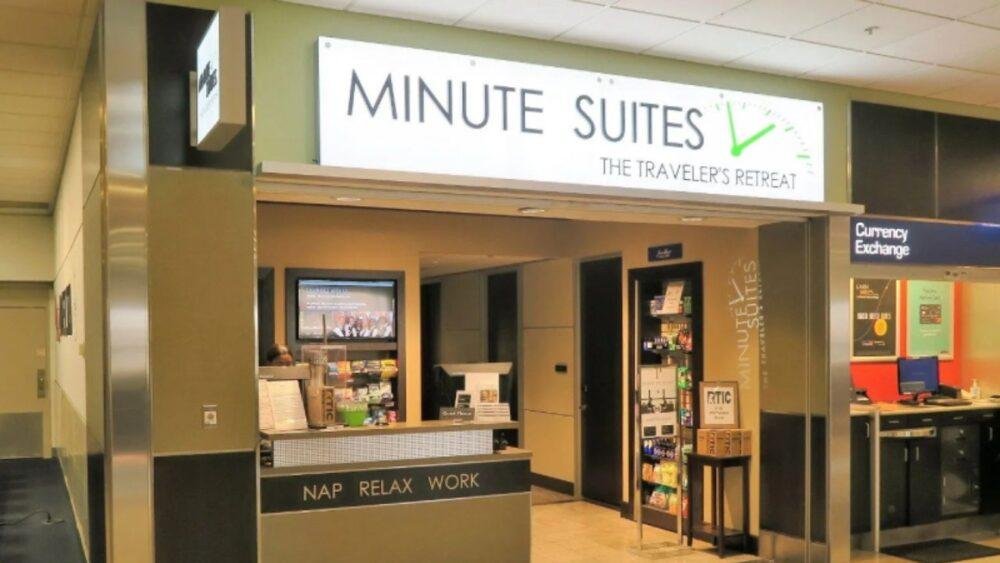 Minute Suites ATL Concourse B, Location, Hours, Services
