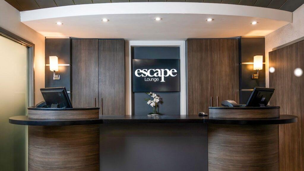 Escape Lounge PBI - Review & Amenities of Centurion Lounge PBI
